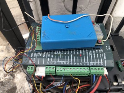 Centurion D5 Evo: Remote only works from 1m away | MyBroadband Forum