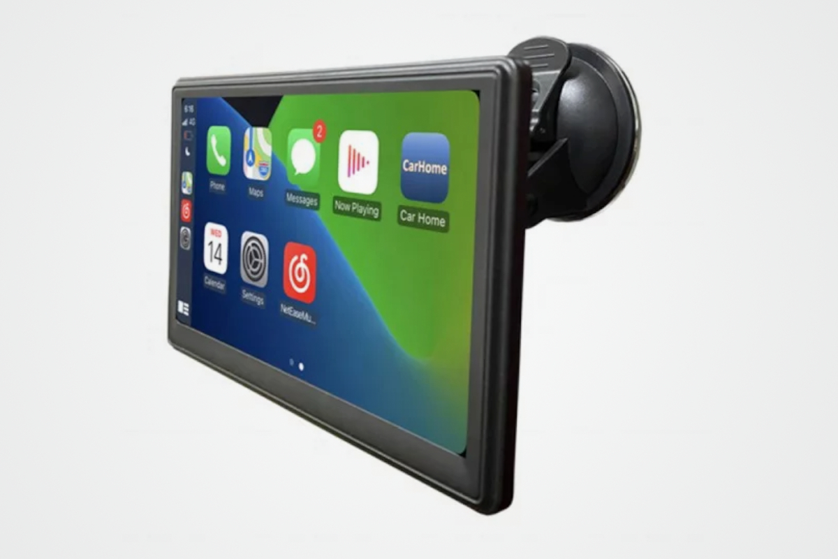How to get Android Auto or Apple Carplay in an old car